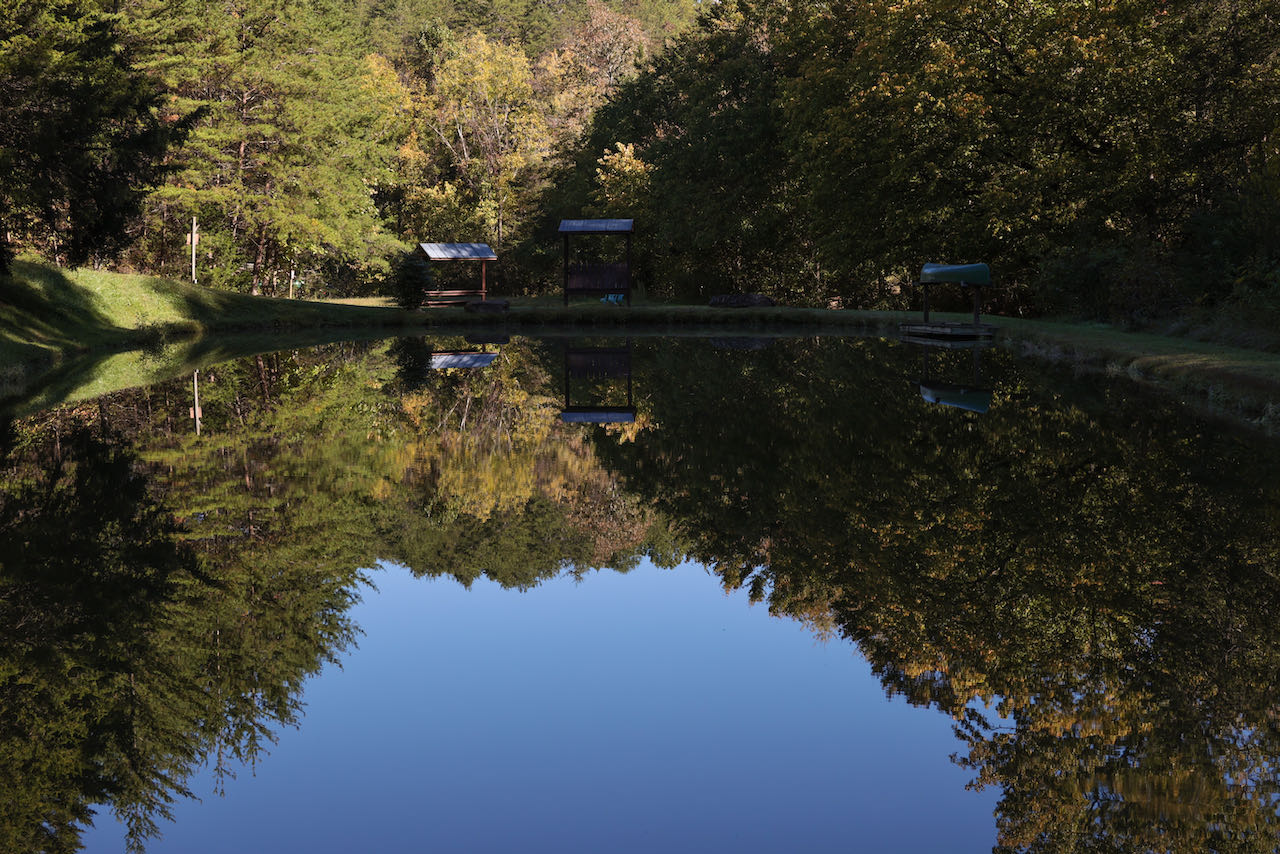 Enjoy the Ultimate Gatlinburg Honeymoon at Berry Springs Lodge