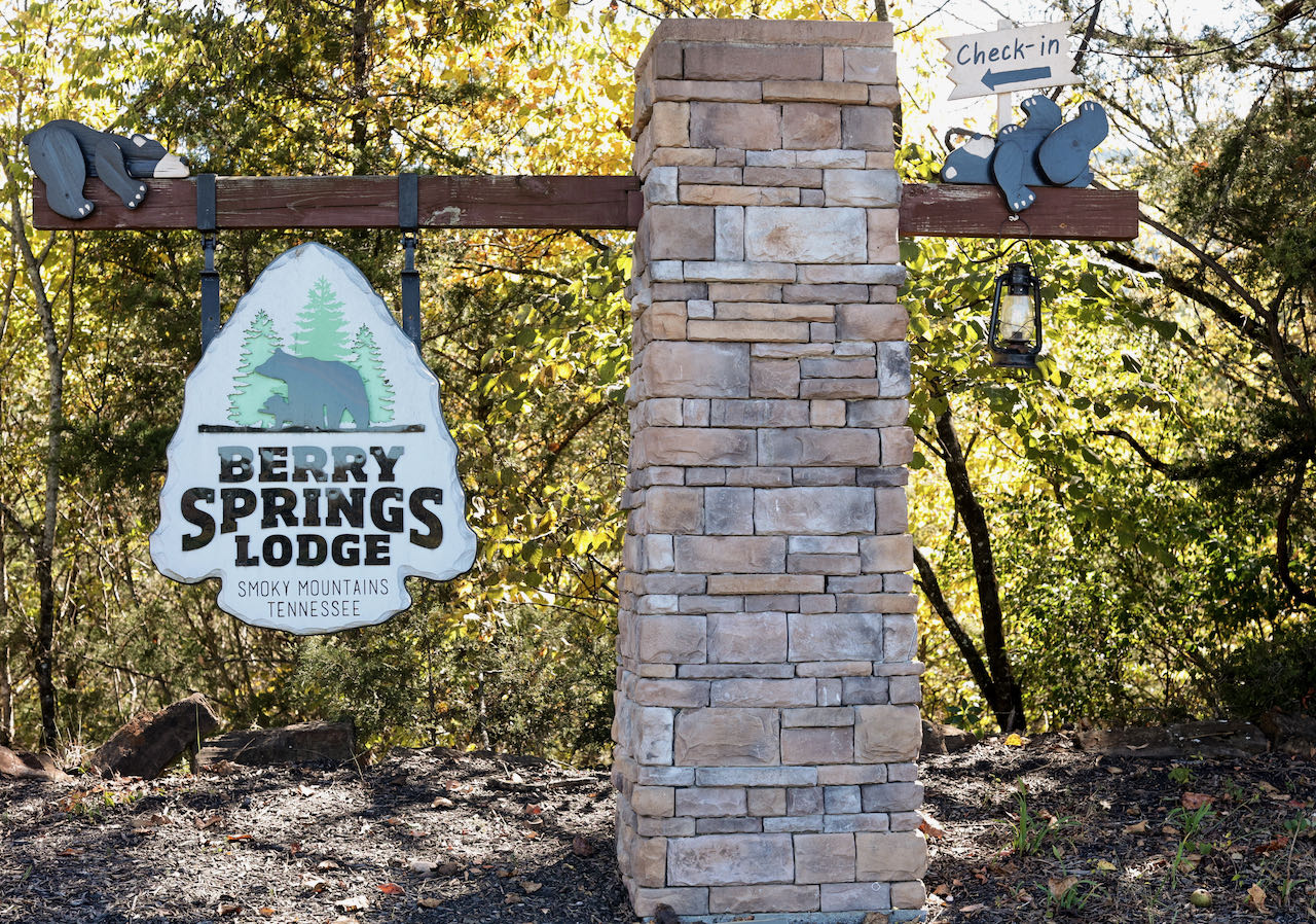 Find Your Way to Berry Springs Lodge Near Gatlinburg